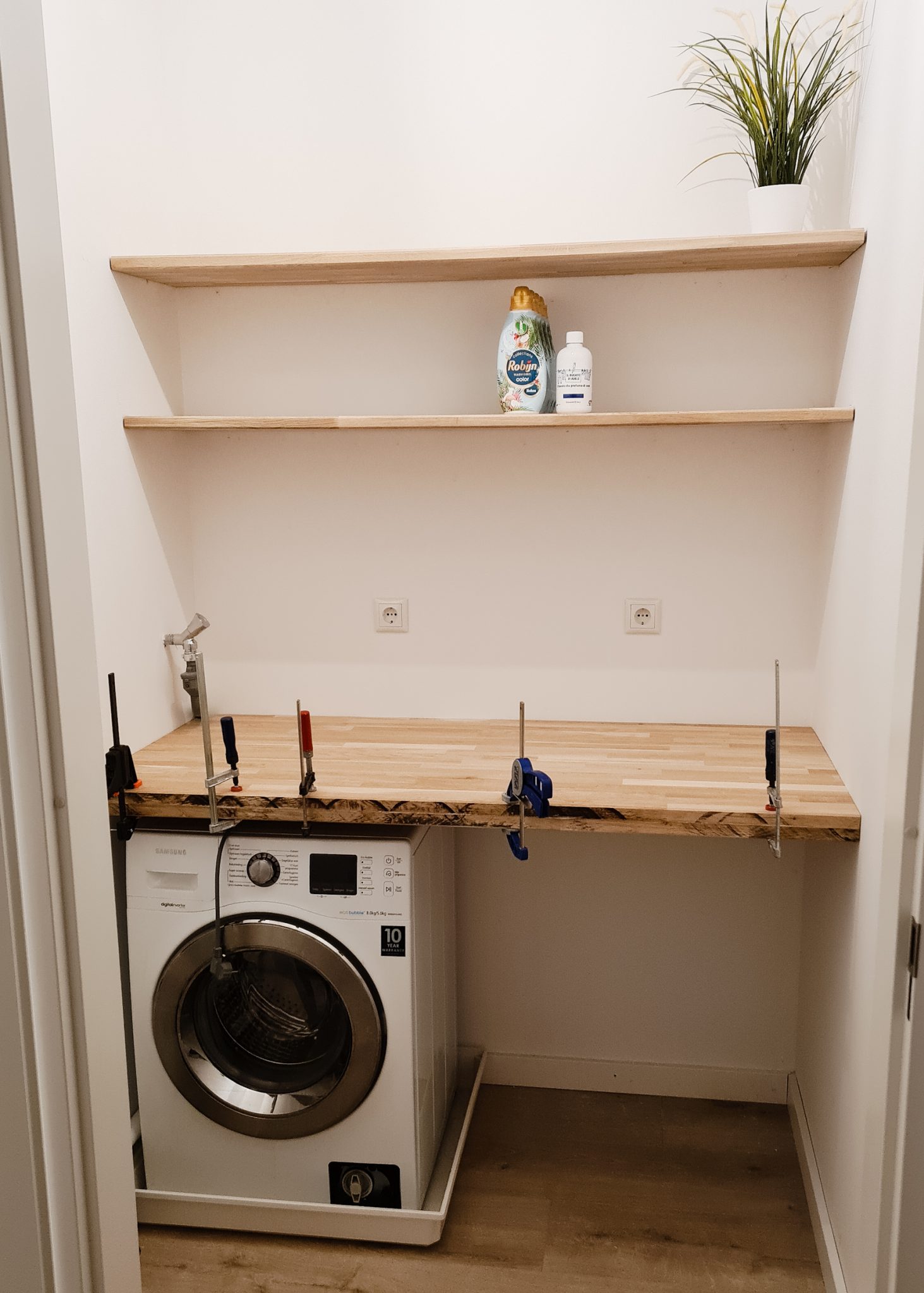 Klein washok inrichten | wasruimte make-over! - So Celebrate! - vier de ...