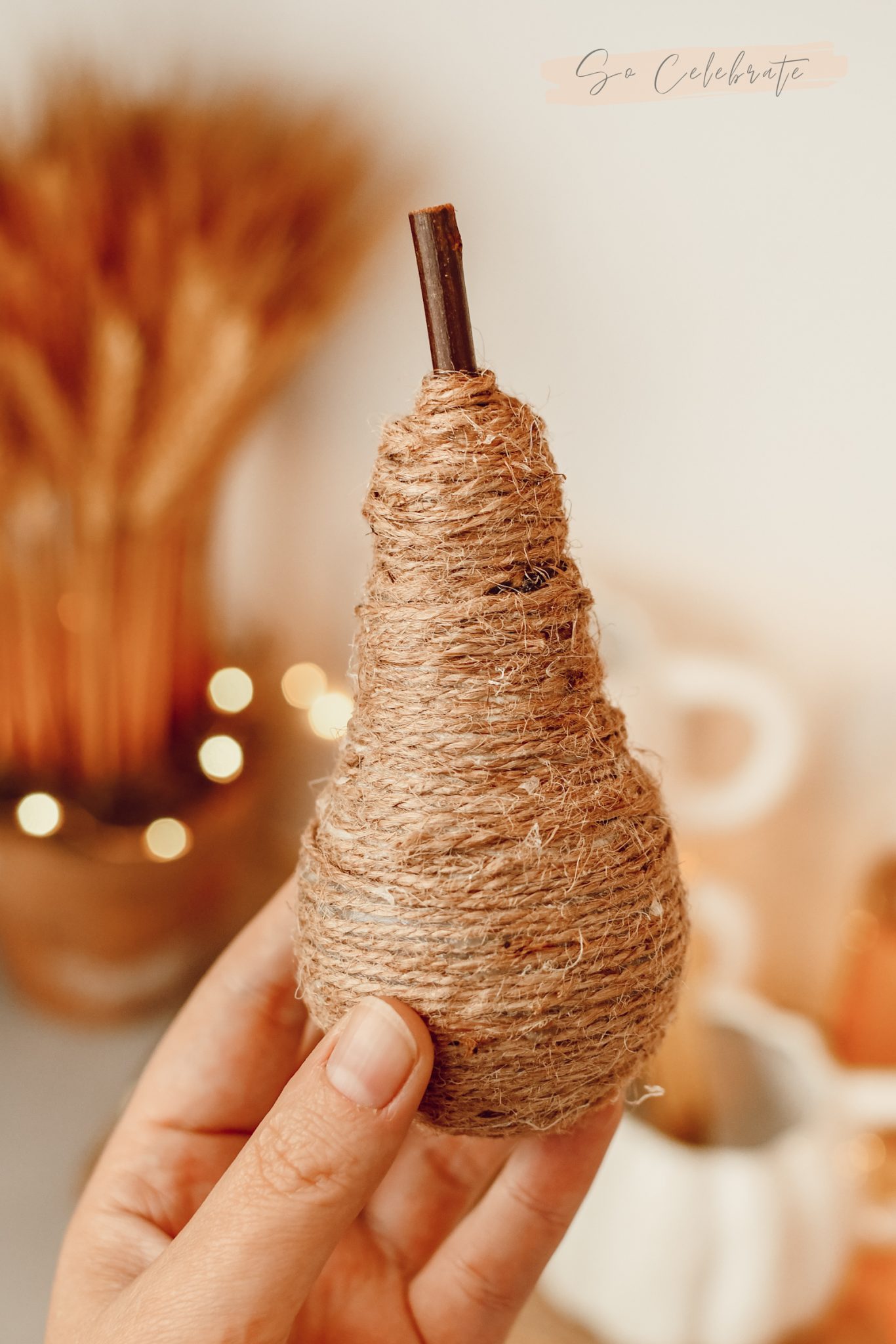 DIY | Peer maken van een peertje (lamp) - So Celebrate! - vier de seizoenen