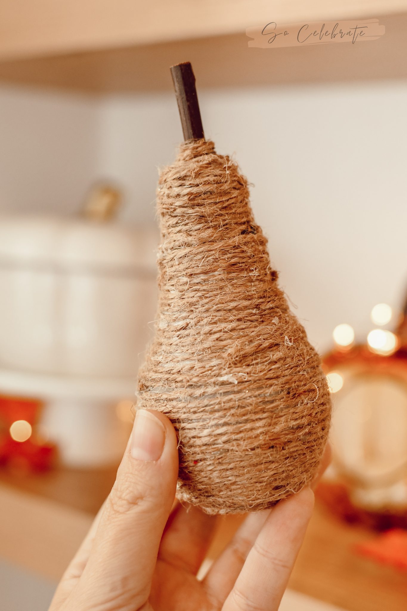 DIY | Peer maken van een peertje (lamp) - So Celebrate! - vier de seizoenen